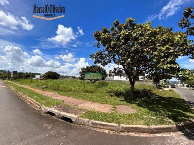 Terreno de 1.007m² à venda no Taquari!