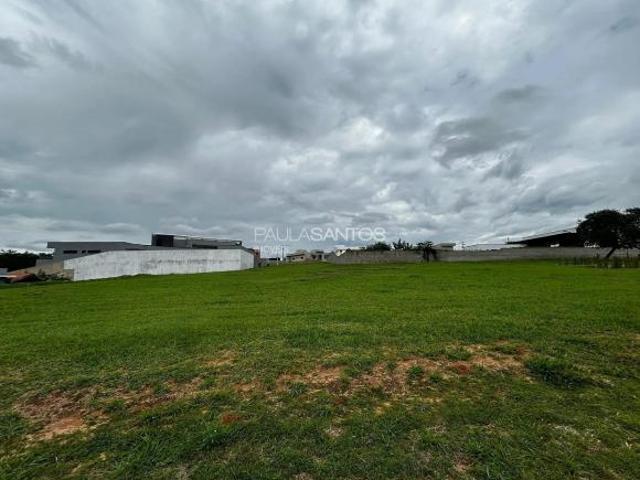 Terreno de 1.000 m² à Venda no Condomínio Village Ipanema 2 em Araçoiaba da Serra Vista Permanente