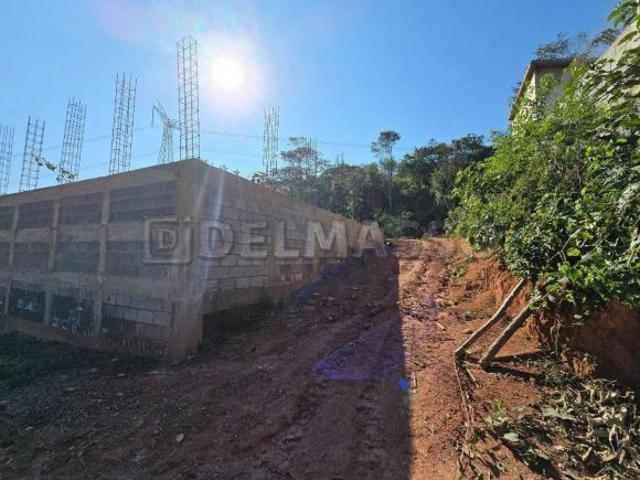 Terreno de 1.000 m² em condomínio!