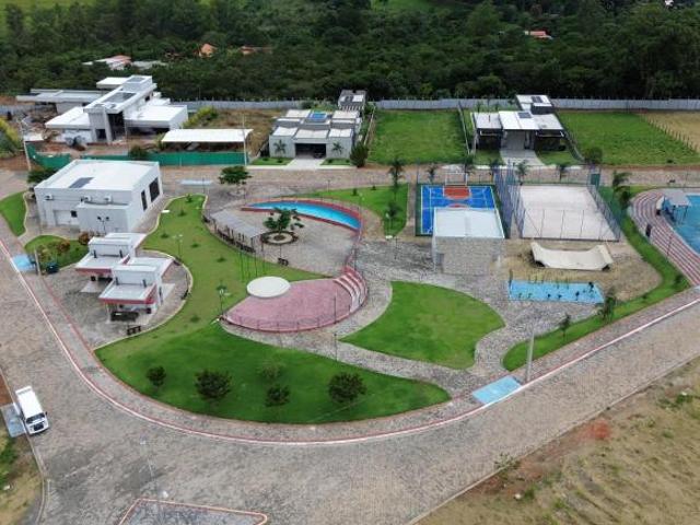 Terreno de 1.000m² à Venda no Condomínio Eco Curitibanos – Oportunidade!
