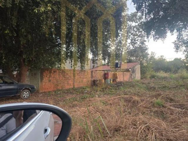 Terreno de 1.000m² a venda no Jd. Induatrial