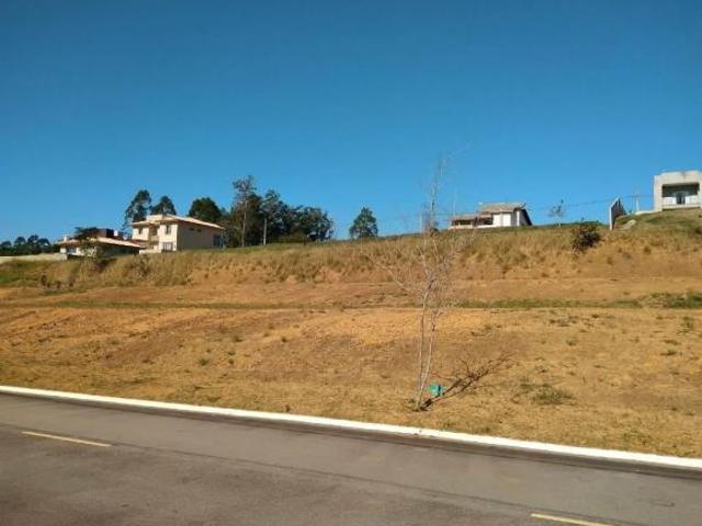TERRENO DE 1.000M² NA RESERVA FAZENDA SÃO FRANCISCO