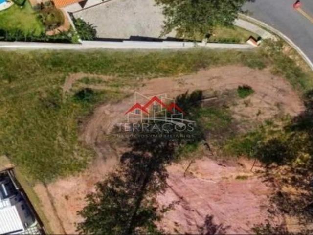 Terreno de 1.050 m² à Venda no Condomínio Terras Caxambú Jundiaí/SP