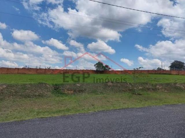 TERRENO de 1.188m² NO CONDOMÍNIO VILLAGE IPANEMA 1, ARAÇOIABA DA SERRA, SP