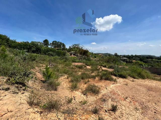 Terreno de 1.200m² em Mairinque