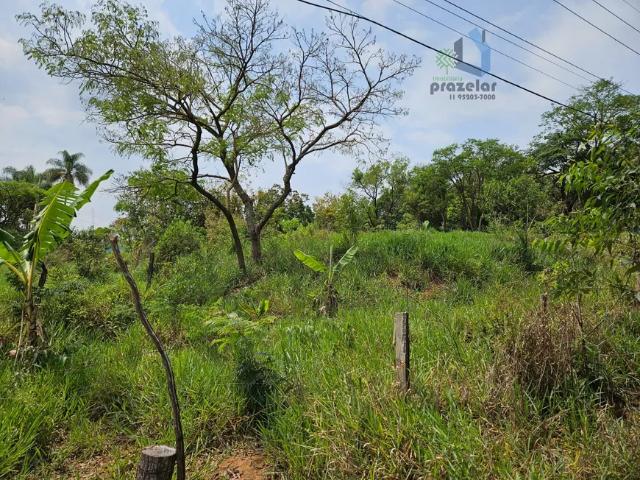 Terreno de 1.330m² em Mairinque