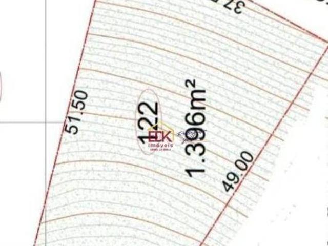 Terreno de 1.396 m² com linda vista por R$ 250.000