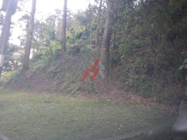 Terreno de 1.740m² em condomínio de luxo no Residencial Tamboré, Barueri SP: invista no seu futuro a