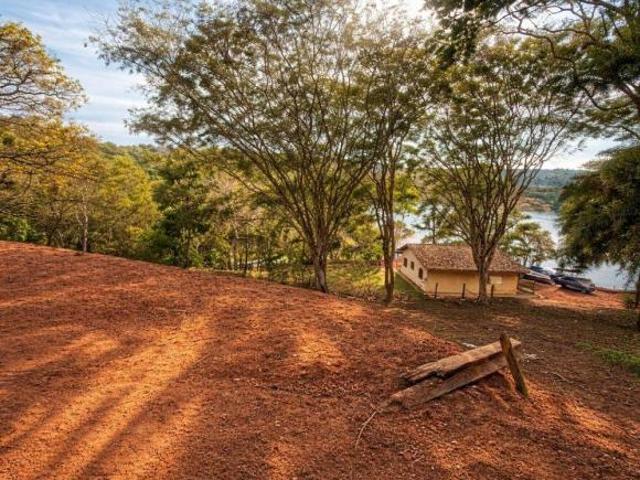 terreno de 2500 mts com acesso para represa de joanopolis sp