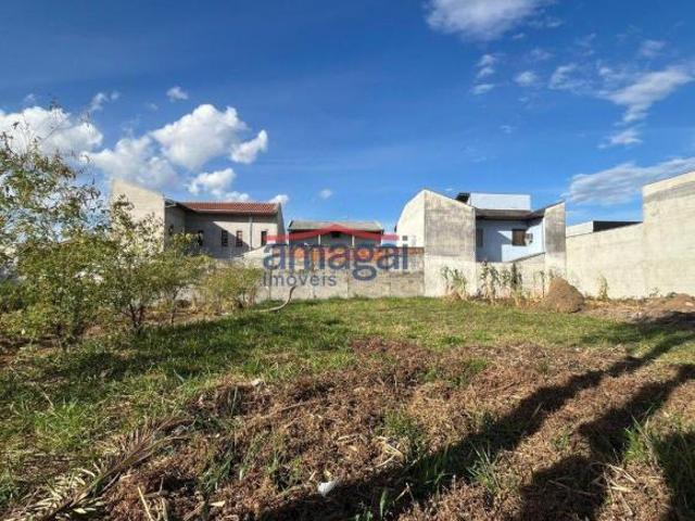 Terreno de 250 m² para venda em Jacareí SP