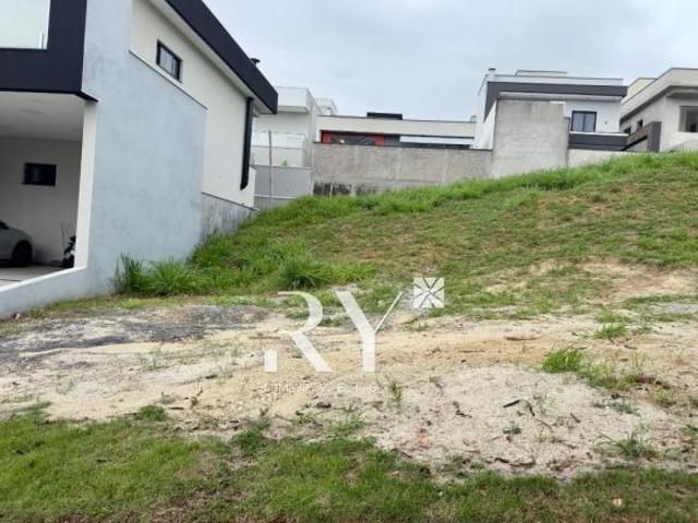 Terreno de 250m² em Condomínio Vem Viver Jacareí, na cidade de Jacareí SP. Aproveite essa oportunida