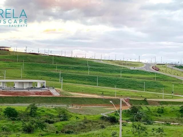 Terreno de 275 metros quadrados no bairro Chácara Catagua