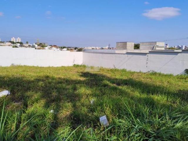 Terreno de 288,80 m² à venda no bairro Água Seca, próximo ao Condomínio Terras do Sinhô III, Piracic