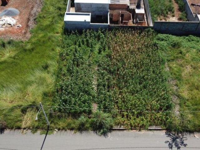 Terreno de 200 m² em venda em Senador Canedo