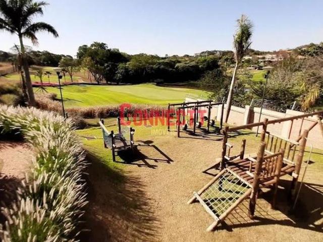 TERRENO DE 2029m² NO CONDOMÍNIO IPÊ ROSA