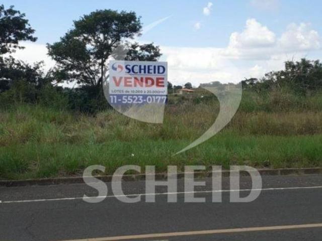 Terreno de 20mil m2 de frente pra estrada, ótima localização em Porangaba