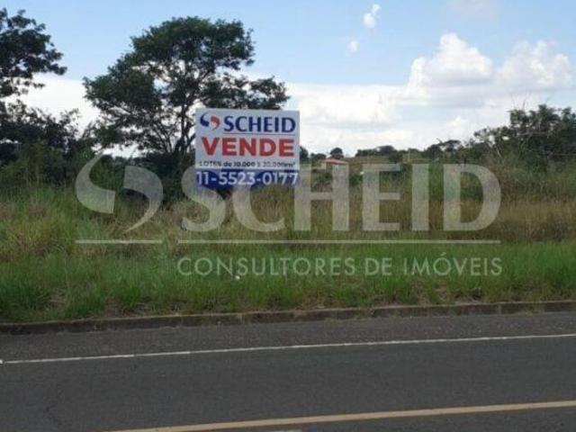 Terreno de 20mil m2 de frente pra estrada, ótima localização em Porangaba
