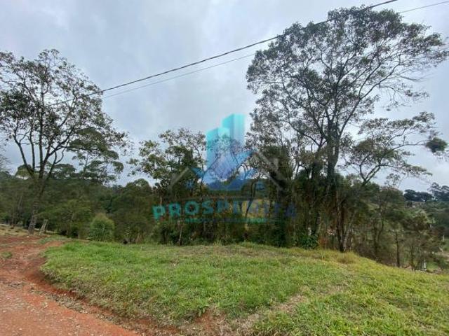 Terreno de 2.000 m² à Venda no Bairro Taípas de Pedra, Mailasque/SP