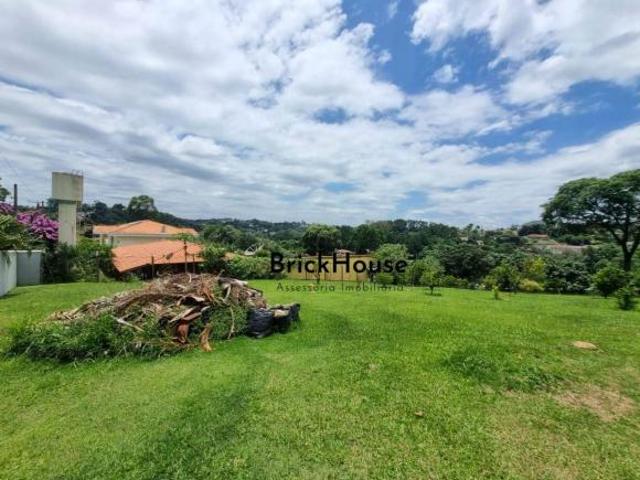 Terreno de 2.000 m² à Venda no Condomínio Porta do Sol!