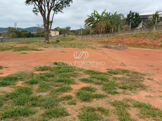 Terreno de 2.000m² em Condomínio de Luxo em Taubaté SP, Bairro Chácara São Félix: Oportunidade Única