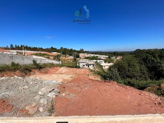 Terreno de 2.000m² em condomínio em Mairinque