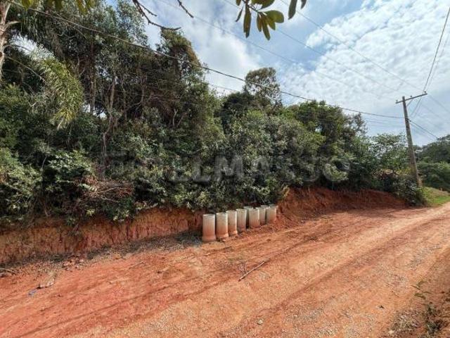 Terreno de 2.020 m² em uma localização privilegiada!