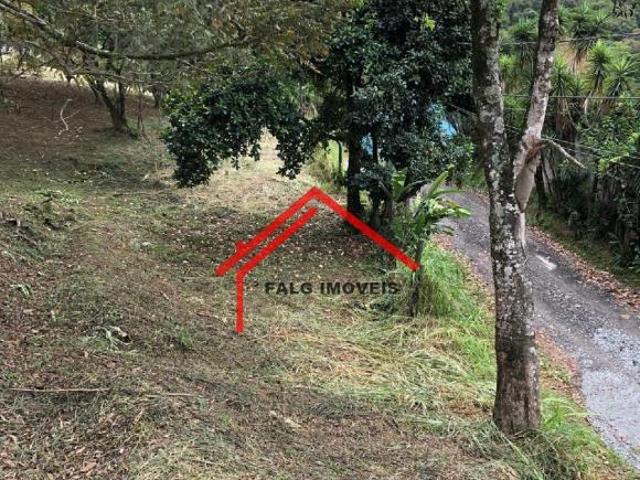 Terreno de 2.800m² à venda em Itapevi SP, bairro Ingahi: oportunidade imperdível para construir ou i