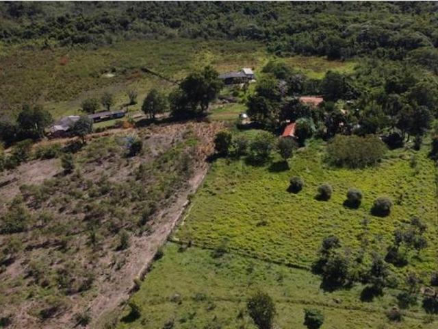 Terreno de 2 Hectares DF 140 KM 10/ Fazenda Barreiros Jardim Botânico