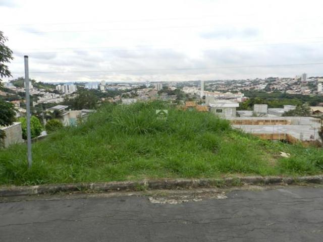 Terreno de 340 m² à venda em Valinhos