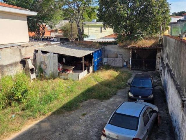 Terreno de 360 m² a Venda em Cidade Ademar