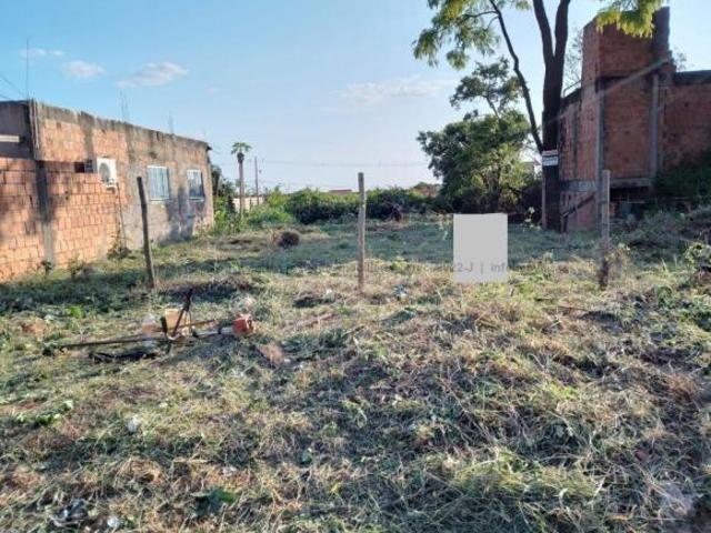 Terreno de 360 m² à venda em Vivendas do Parque