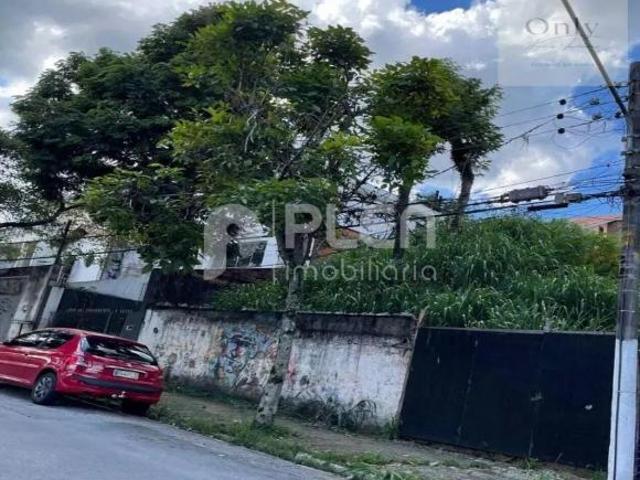 Terreno De 360m2 sendo 12m De Frente Por 30m De Fundo