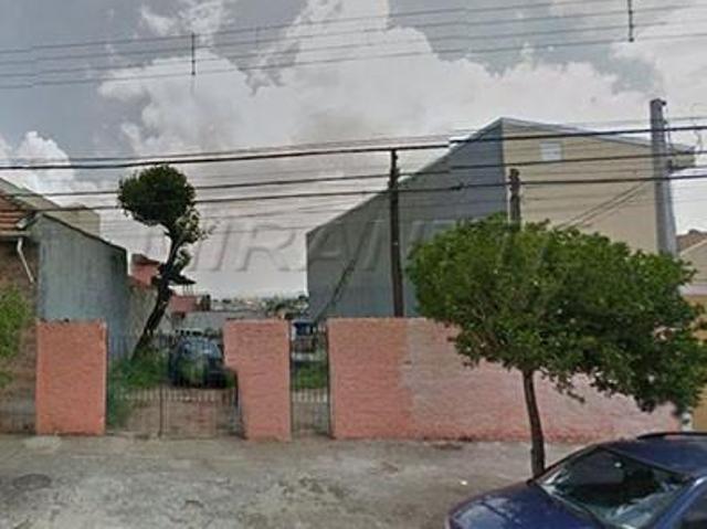 Terreno de 360m² com 2 quartos