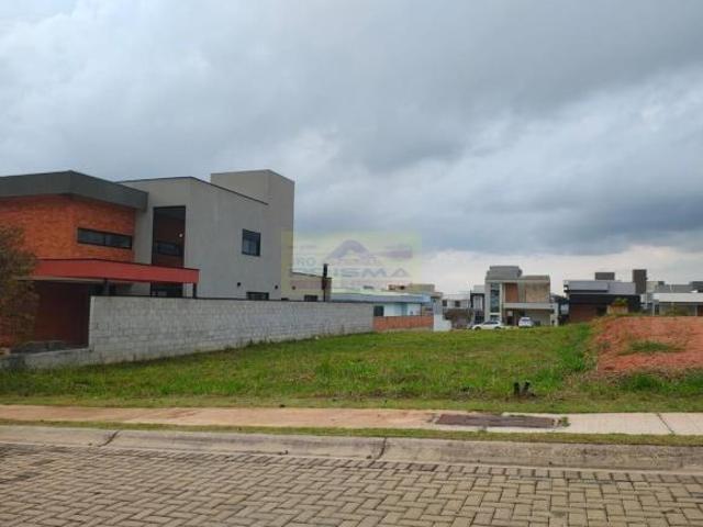Terreno de 360m² à venda em condomínio no Residencial Pecan, Itupeva SP