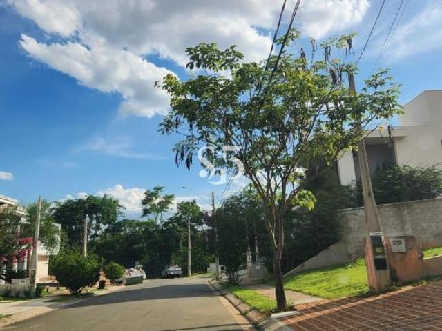Terreno de 360m² no Swiss Park, Campinas SP: Oportunidade única para construir a casa dos seus sonho