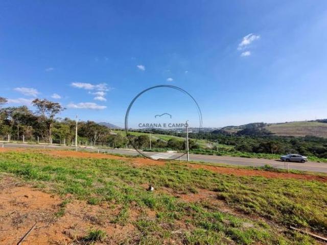 Terreno de 361 m² à venda no Condomínio Elementum em Atibaia