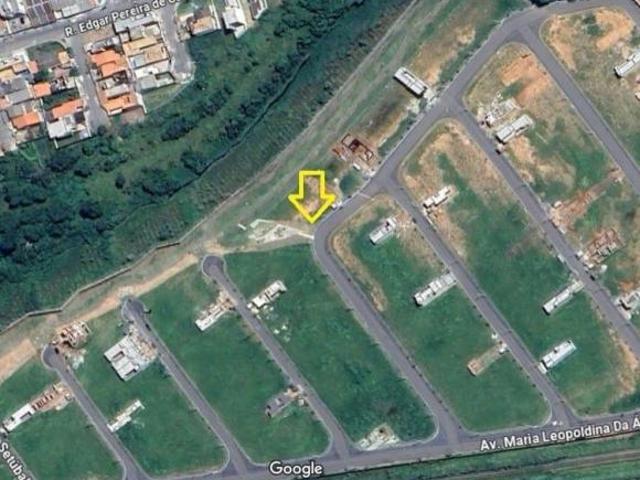 Terreno de 365,06 m² no Bosque da Imperatriz, Localizado ao Lado de uma Praça em Condomínio Completo