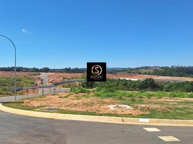 Terreno de 382m² no exclusivo condomínio Applausi Villaggio no Distrito Industrial de Jundiaí SP