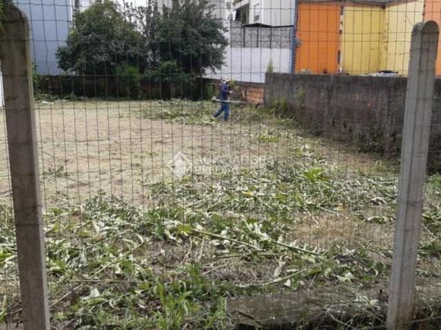 Terreno de 396 m2 no Jardim América