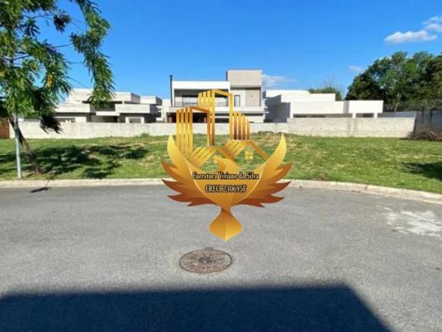 Terreno de 300 m² condomínio Terrazzo D&apos Italia !