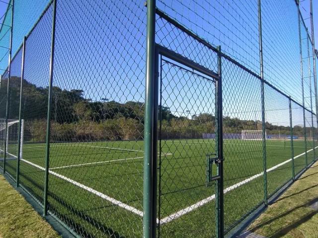 Terreno de 300m² na Pedra Branca