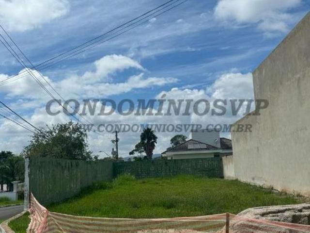 Terreno de 312,60 m² em condomínio à venda em Sorocaba SP, no bairro Aparecidinha. Venha conhecer!