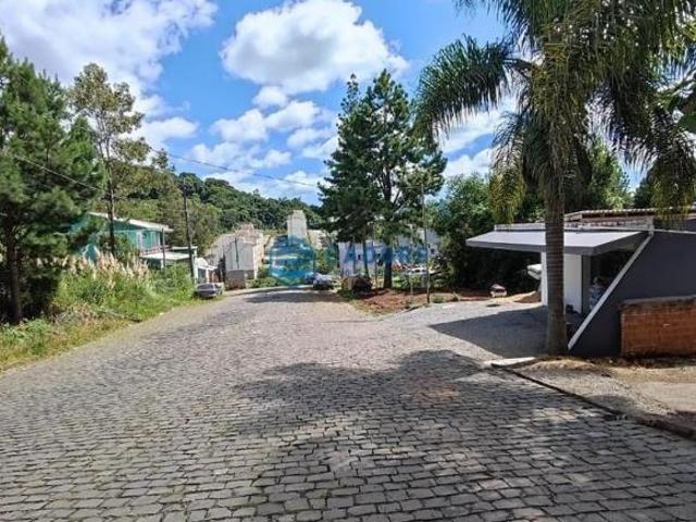 Terreno de 315m² no bairro São Luiz