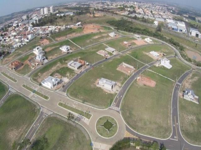 Terreno de 326 m² no Condomínio Lagos de Icaraí Salto SP