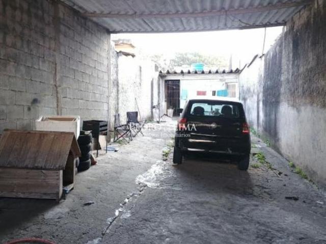 Terreno de 328m² com 2 casas antigas, otimo para construtores ou reformar para renda na Ponte Rasa