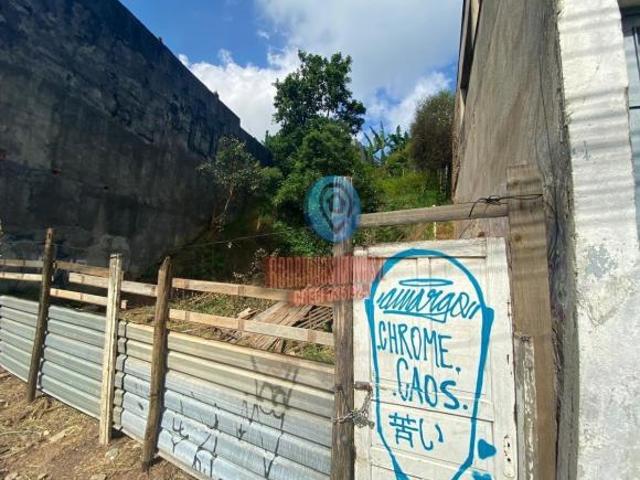 Terreno de 333m² em Ferraz de Vasconcelos por R$ 200.000. Vila São Paulo/SP