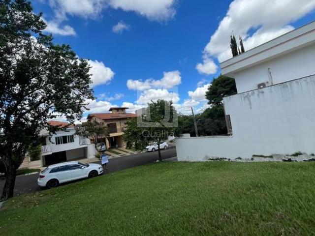Terreno de 330 m à venda no Condomínio Lago da Boa Vista, em Sorocaba