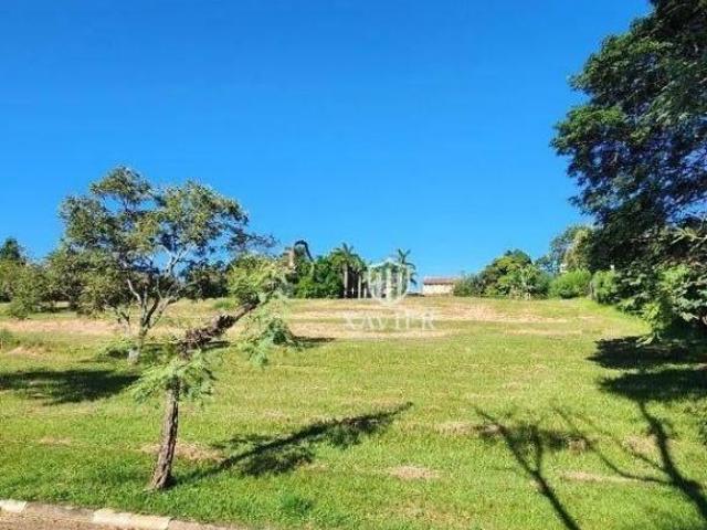 Terreno de 3.304 m² à Venda no Condomínio City Castelo – Próximo ao Lago e com 40m de Testada