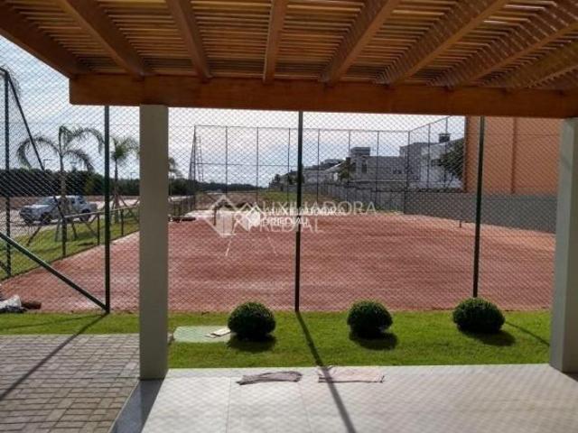 Terreno de 444.80 em condomínio de Altíssimo Patrão