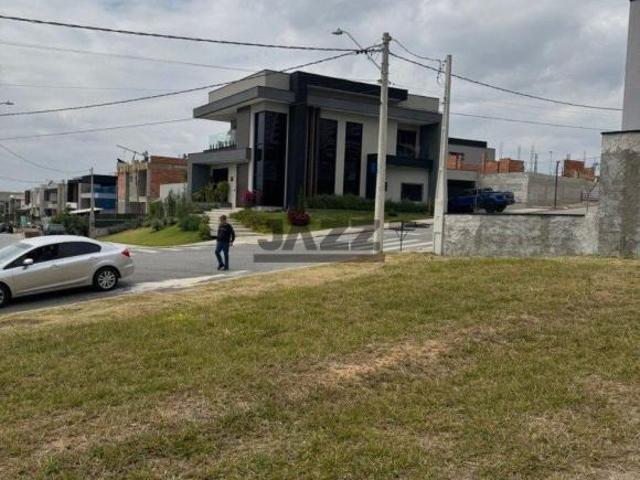 Terreno de 450m² à venda no Vivant Urbanova com Projeto Aprovado